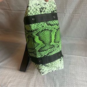 Andi | Bags | Andi New York Green Reptile Large Tote Weekender | Poshmark